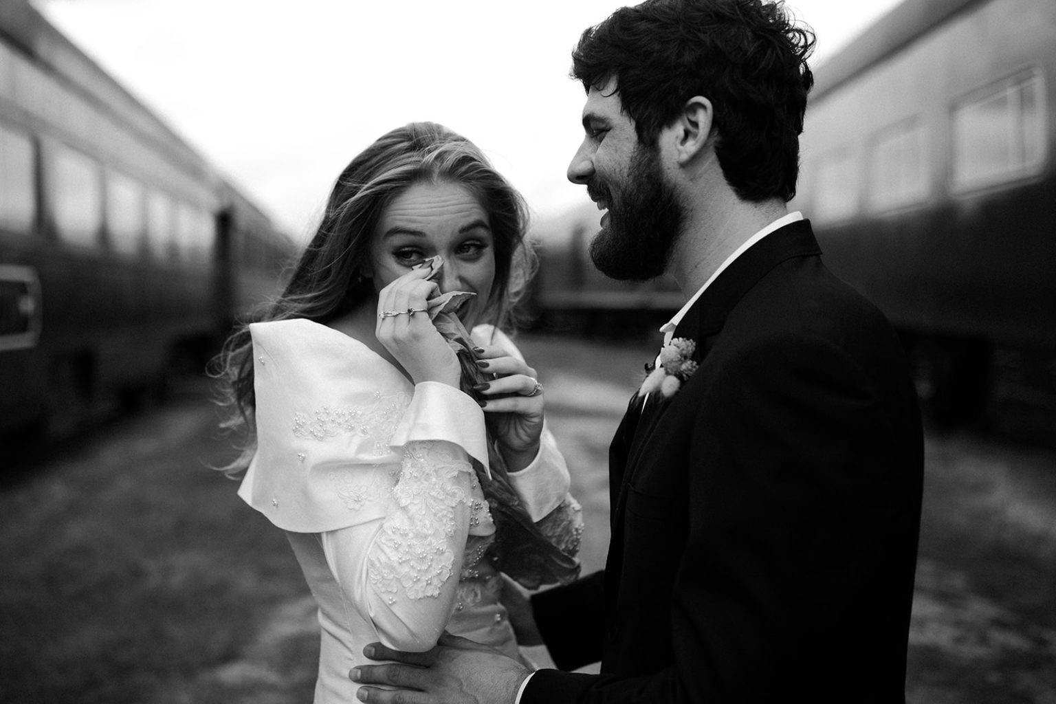 Vibrant Wedding Ceremony + Reception in Savannah, GA // Sarah + Max ...