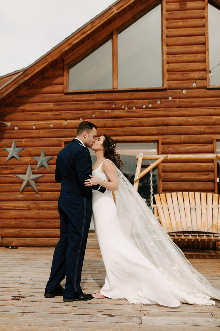Winter Wedding at River Bottoms Ranch in Midway, UT // Amanda + Matt ...