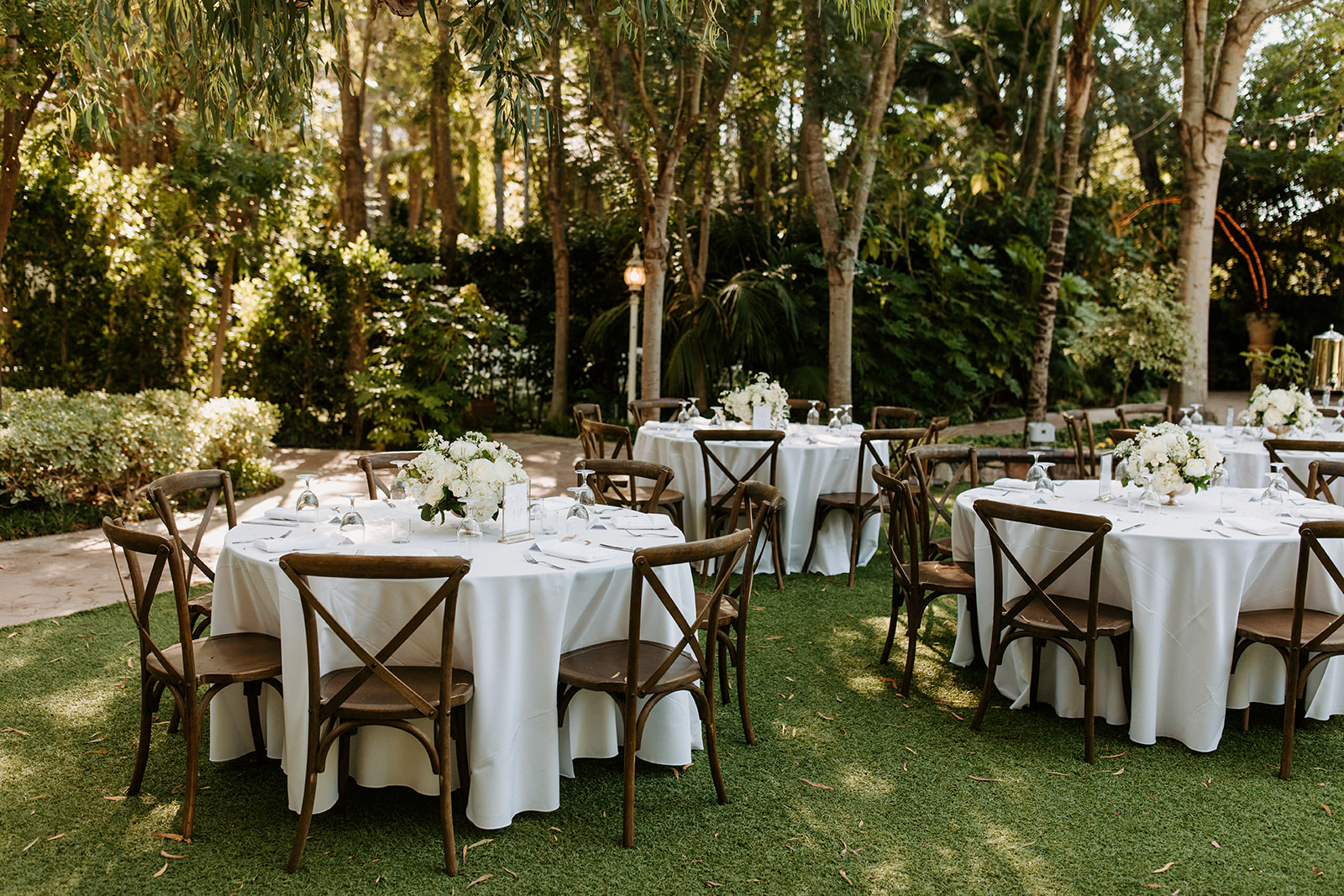 Gorgeous Hartley Botanica Wedding Photos // Jesseann + Jeff ...